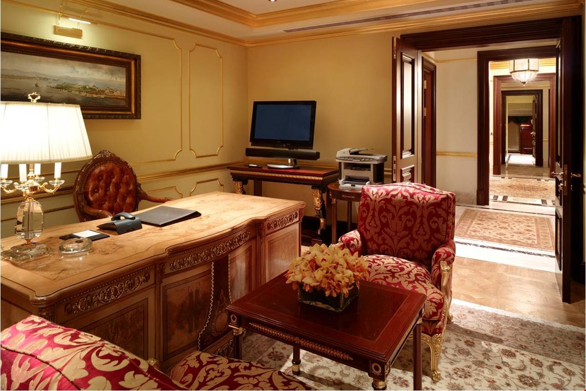 King Suit - Golden Sky Travel Turkey