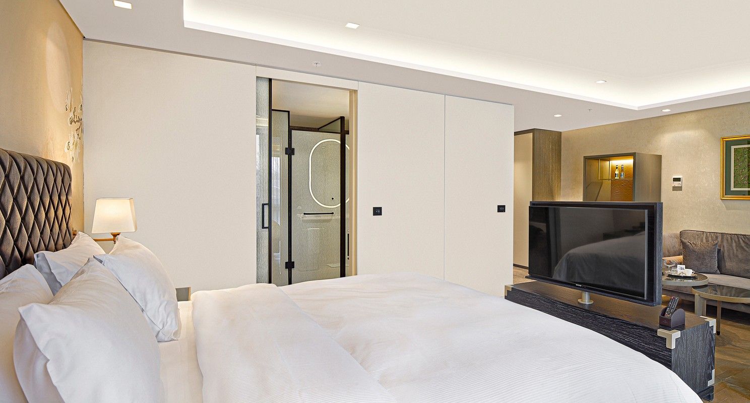 Deluxe King Room - Golden Sky Travel Turkey